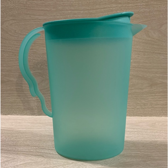 Tupperware | Kitchen | Tupperware Slim Line Pitcher | Poshmark